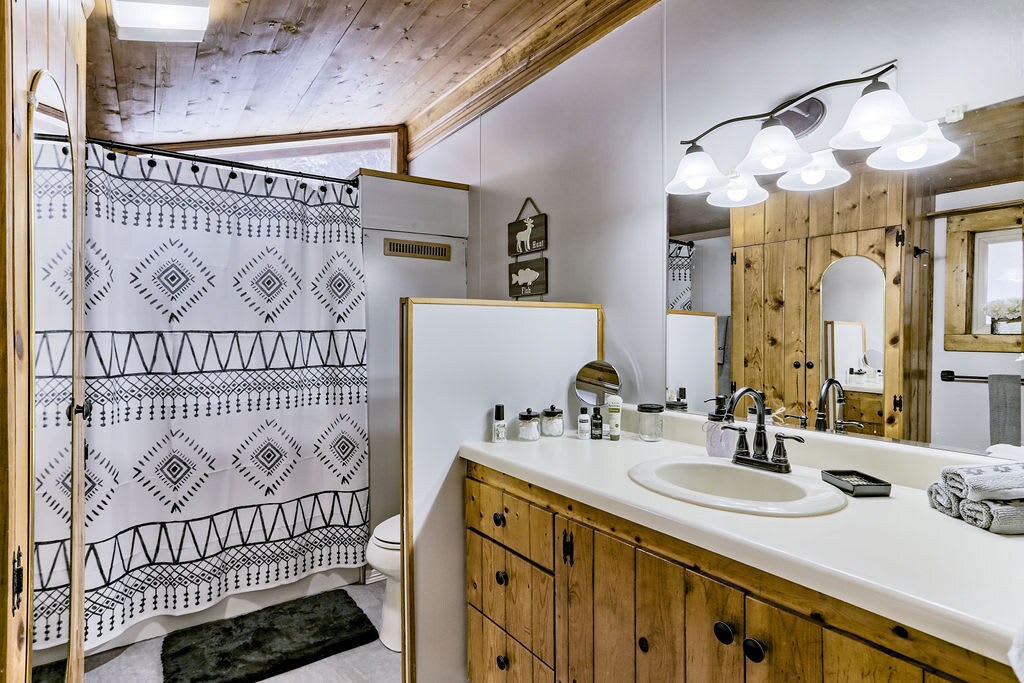 Colorado Springs Cabin Vacation Rentals - Colorado, United States | Airbnb