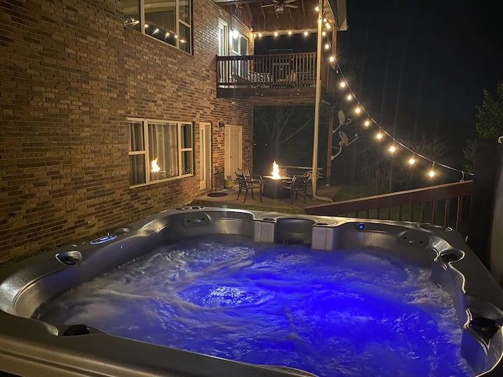 4br Walk-in ~ Game Room ~ Free Tickets! (Dv-166l) - Branson, MO