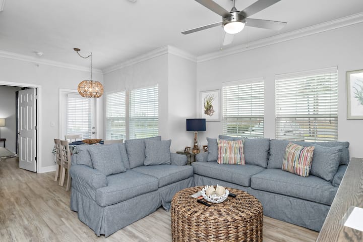 Walk To Beach | 1st Floor Family-friendly Condo - North Padre Island, TX
