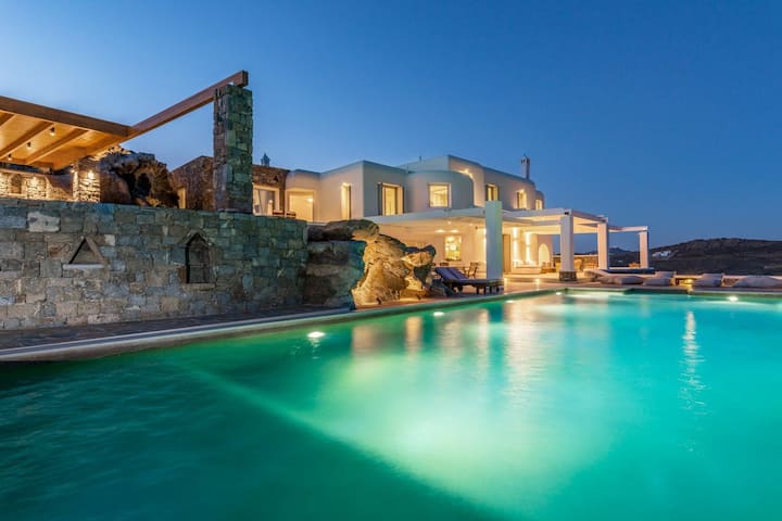 R 3171 Starlight Villa - Mykonos