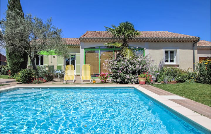 Lovely Home In Montélimar With Wifi - Montélimar