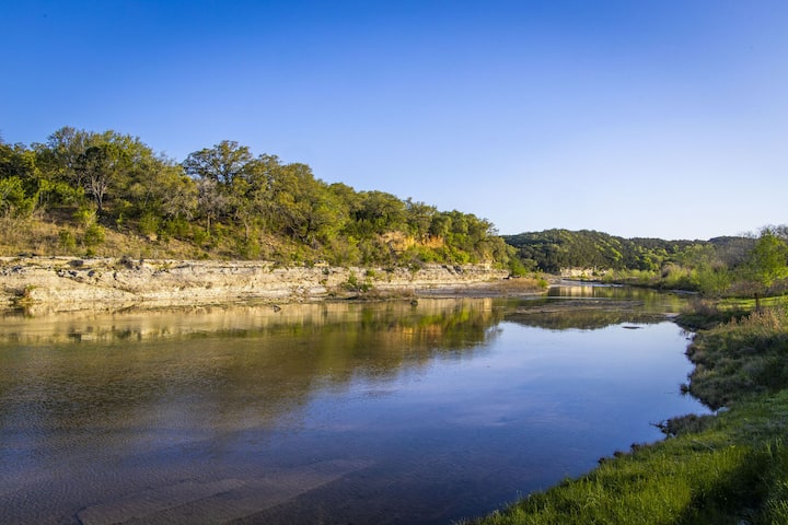 La Casa Rio - Blanco Riverfront, Beautiful 4/3 - Wimberley, TX