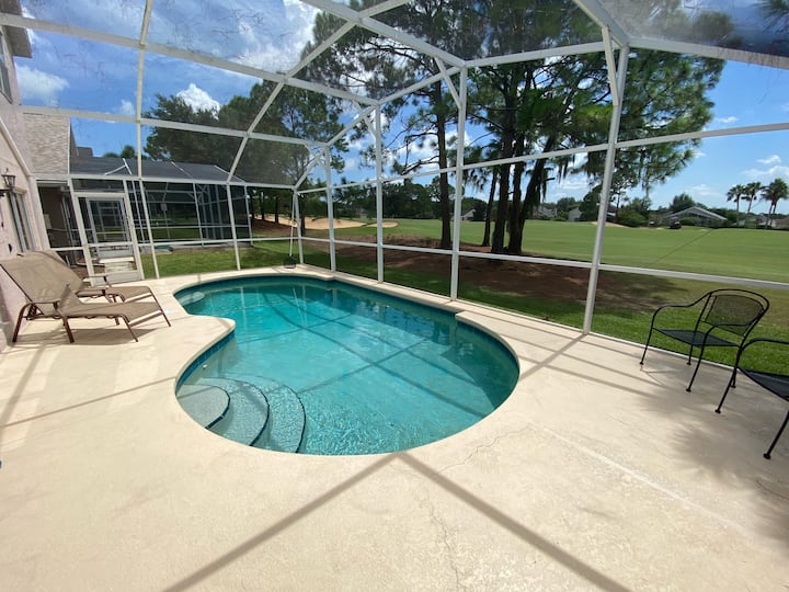 8th Fairway Holiday Home, Updated, Southern Dunes - Haines City, FL