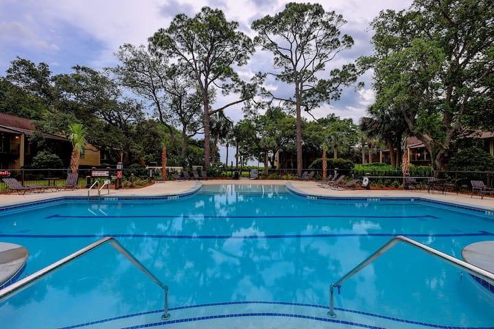 21 Hilton Head Beach Villas-3 Bedroom Oceanfront C - South Carolina