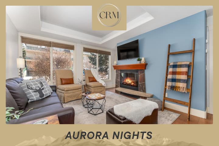 Aurora Nights | Spa, Pool & Hot Tub - Canmore