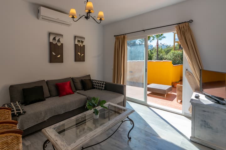 Apartamento ∙ 2 Habitaciones ∙ 4 Huéspedes - Sitio de Calahonda