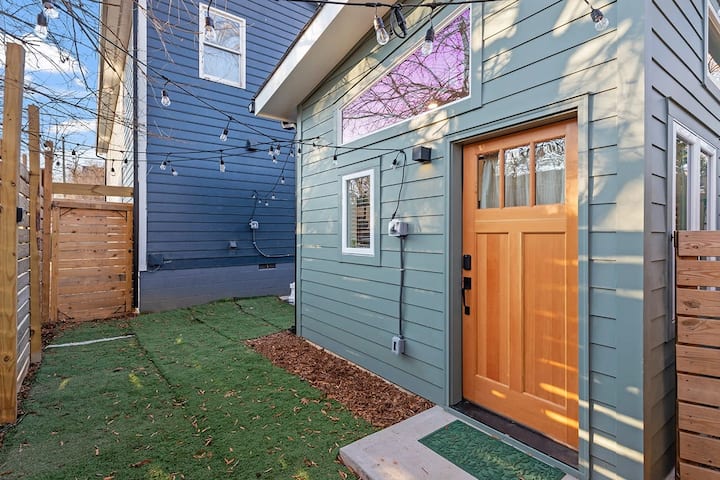 Walk To Downtown From Oakwood Studio - Raleigh, NC