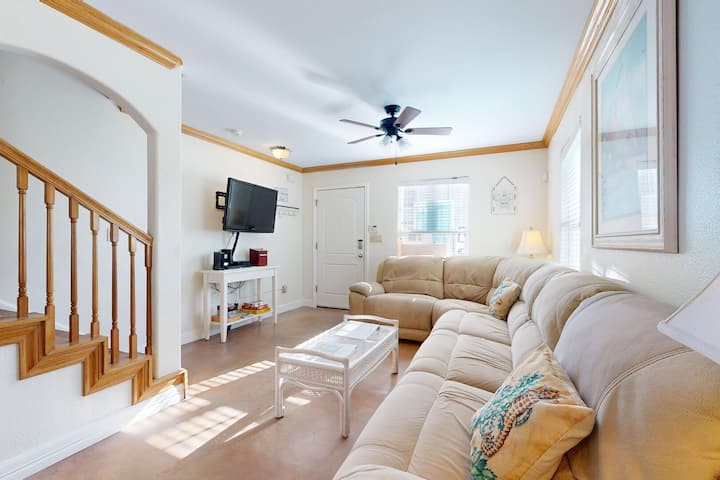 Gs5 Shared Heated Pool, Garage Access, Pets Ok - Port Aransas, TX