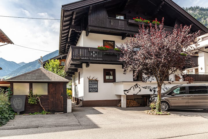 Ferienwohnung Galerie Kaiser - Mayrhofen