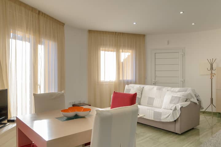 Appartement En Bord De Mer Avec Terrasse  Jardin - Ampuriabrava