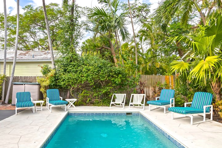 ~ Casablanca ~ Wunderschönes Ferienhaus Mit Privatem Pool, Parkplatz & Tonnen Von Sonne! - Key West, FL
