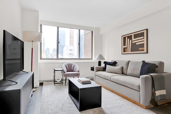Blueground | Midtown W, Gym & W/d, Nr Hudson Yards - Washington Heights, NY