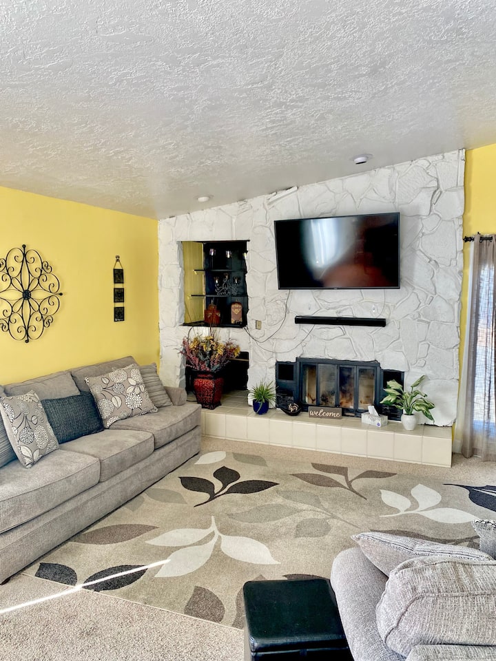 Unique Home Near Temple And Parks, Great For Famil - Pocatello, ID