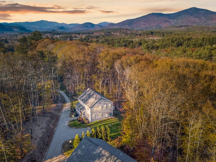 Gorgeous N. Conway Home - Minutes To Downtown - Conway, NH