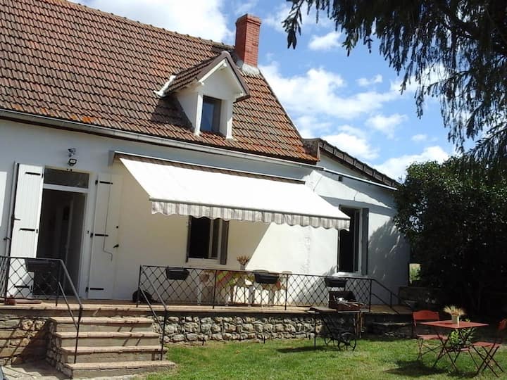 Gîte Taxat-senat, 4 Pièces, 6 Pers. - Saint-Pourçain-sur-Sioule