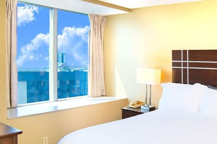 Ocean Front  1 Bedroom Perfect For Small Family! - Caesars Atlantic City