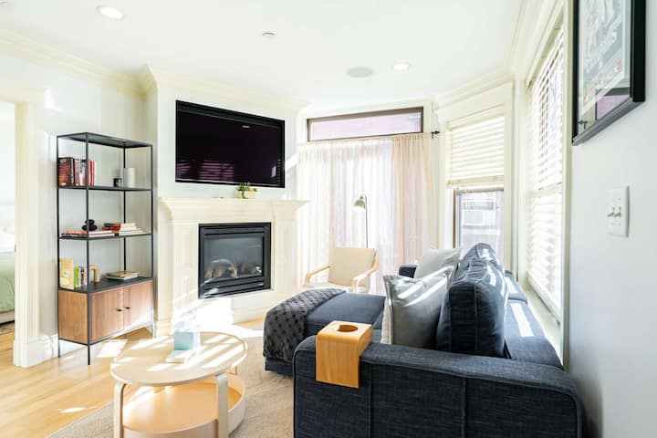 Brownstone Luxury Penthouse Condo - Boston, MA