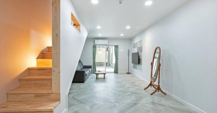 산,계곡,바다를품은 강릉신축 객실, 숲속동103호 - Gangneung-si