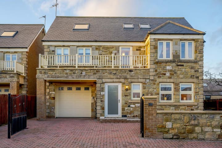 4 Bed In North Sunderland (Oc-gd1890) - Seahouses