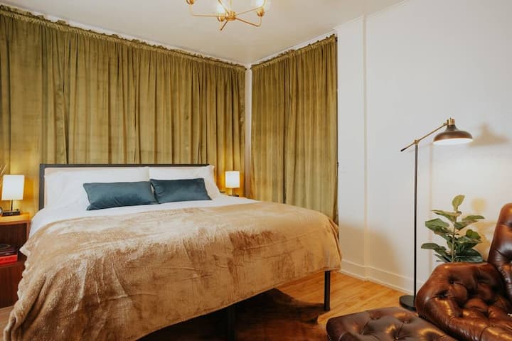 Studio King Bed Outdoor Space Nxt To Downtown - Medford, OR