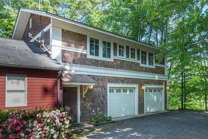 Ivy Guest Apt | Private Suite Nearby Uva, Wineries - Crozet, VA