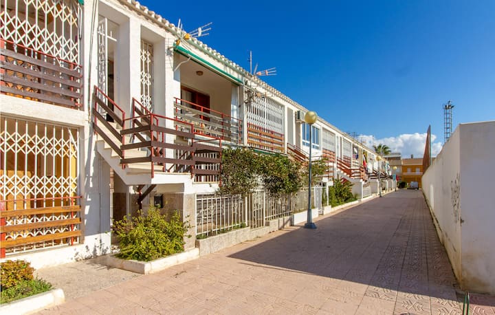 Cozy Apartment In Puerto De Mazarrón - Puerto de Mazarrón