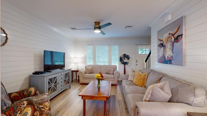 Central Charm - 2mi To Tamu, 0.5mi To Central Park - College Station, TX