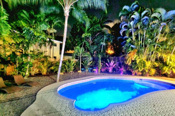 Designer Pool Home! Bnr Vacation Rentals - Fort Lauderdale, FL