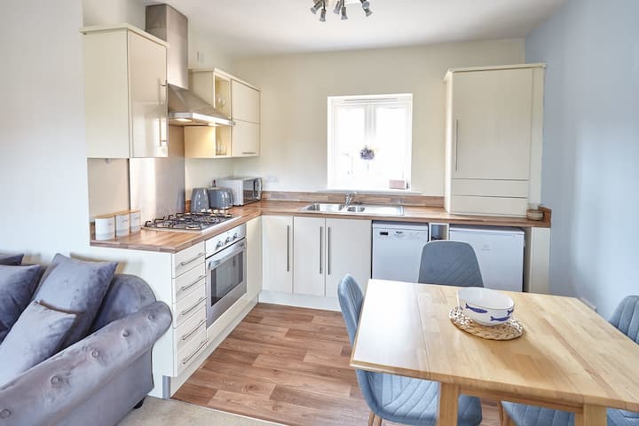 10 Best Pet-Friendly Airbnbs In Whitby, UK - Updated 2024 | Trip101