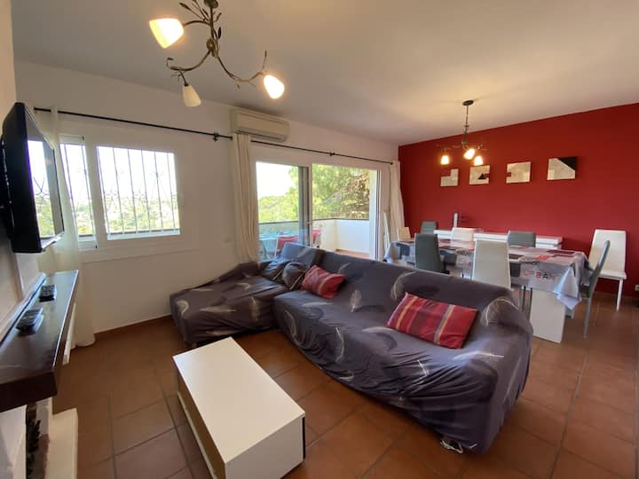 100 M² Apartamento ∙ 3 Habitaciones ∙ 6 Huéspedes - Tossa de Mar