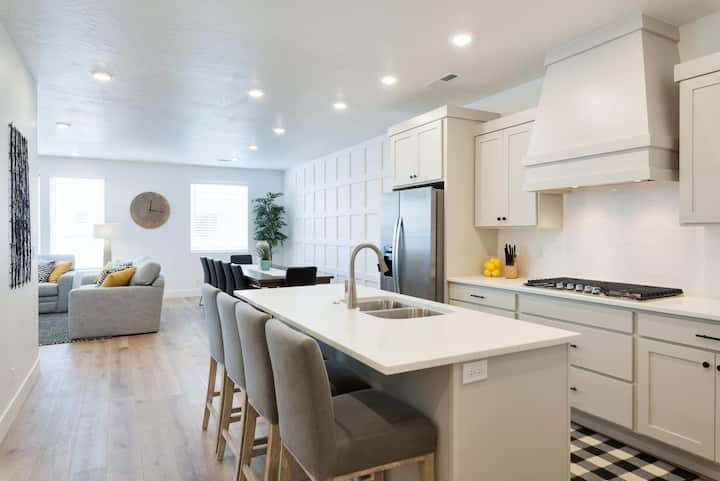 Desert Color Lake House: Desert Color Lagoon - St. George, USA