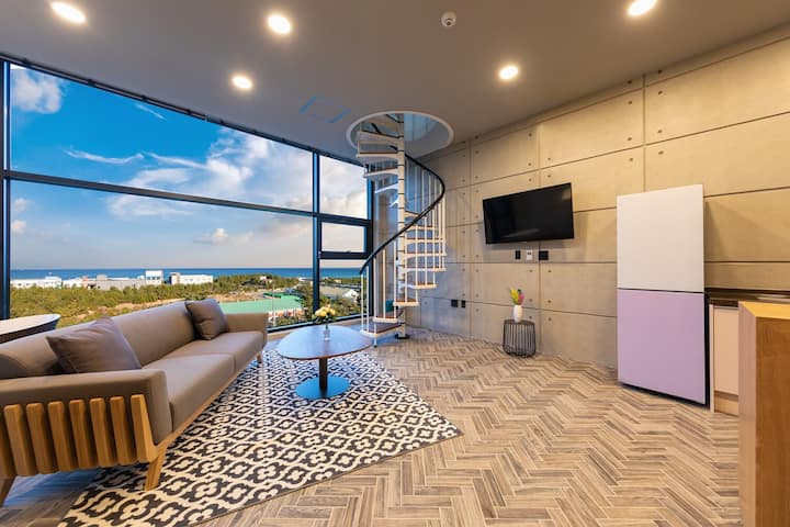 #이게 힐링이지! #신축 #강릉 숙소의 풀빌라402(오션뷰) - Gangneung-si