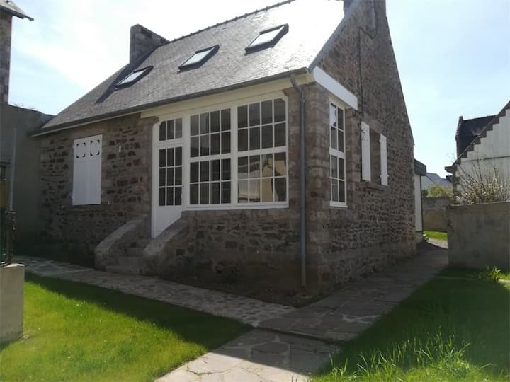 Maisons & Villas Pour 8 Personnes 546684 - Erquy