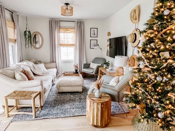 Beach Haven Bungalow #1 - Carolina Beach Cottage - Carolina Beach, NC