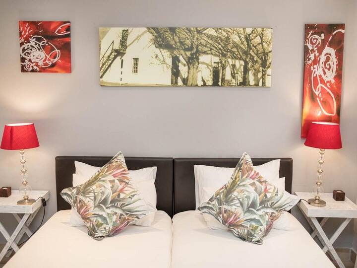 Deluxe Twin Room - Montagu