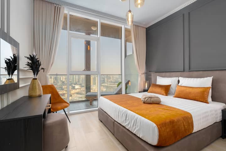 Blvd – Cozy 1br With Balcony, Bright & Peaceful - Dubai