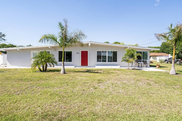 Gem Of Sarasota-3/2 Private Heated Pool & Hot Tub - Sarasota, FL