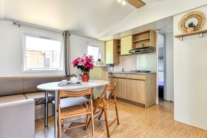 Mobil Home Evolution 4 Pièces 6/8 Personnes Climatisé + Chèque Carburant De 50€ Offert !* 600654 - Port-Vendres
