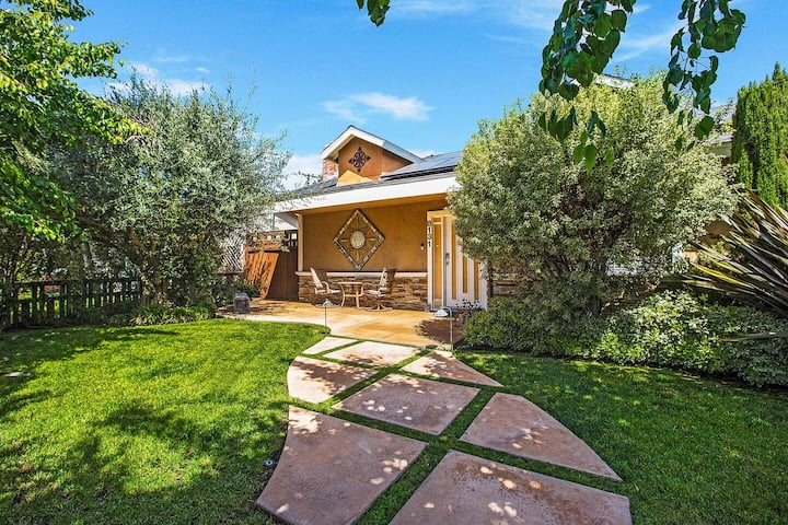 Reduced Summer Rate Gym Jacuzzi A/c Park Garage - Huntington Beach, CA