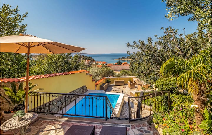 Beautiful Home In Banjol With Sauna - Rab, Hırvatistan