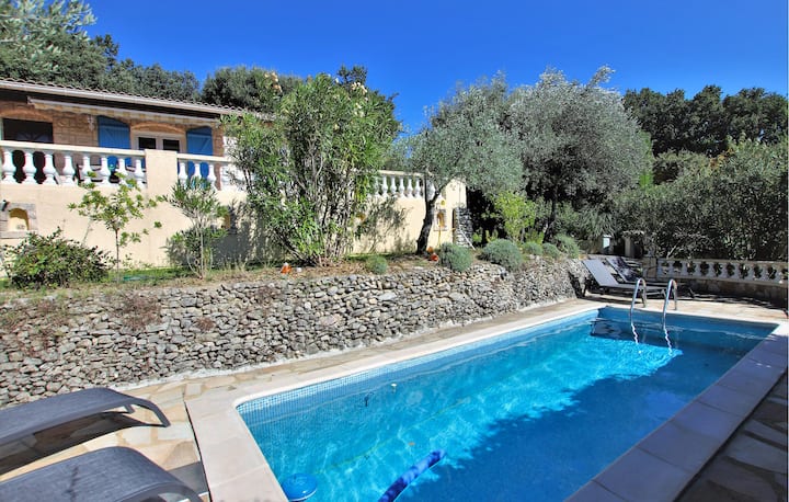 3 Bedroom Lovely Home In Colonzelle - Grillon