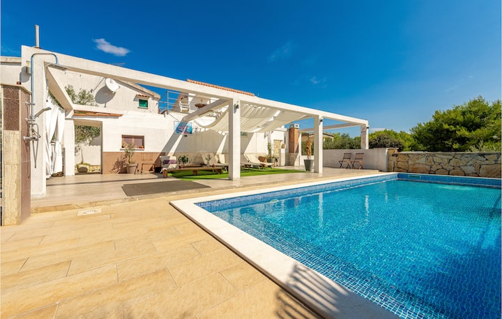 Pet Friendly Apartment In Vir With Wifi - Vir