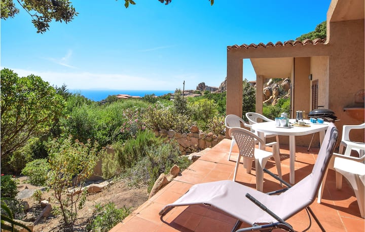 Nice Home In Trinita Dagultu Vignol With Kitchen - Costa Paradiso
