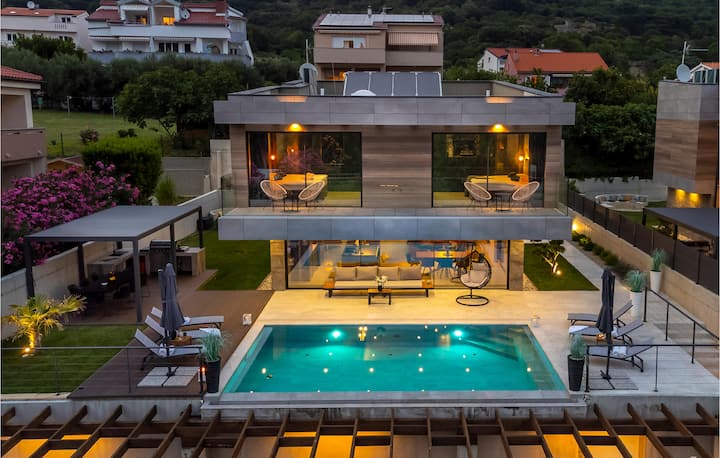 Lovely Home In Baska With Sauna - Senj
