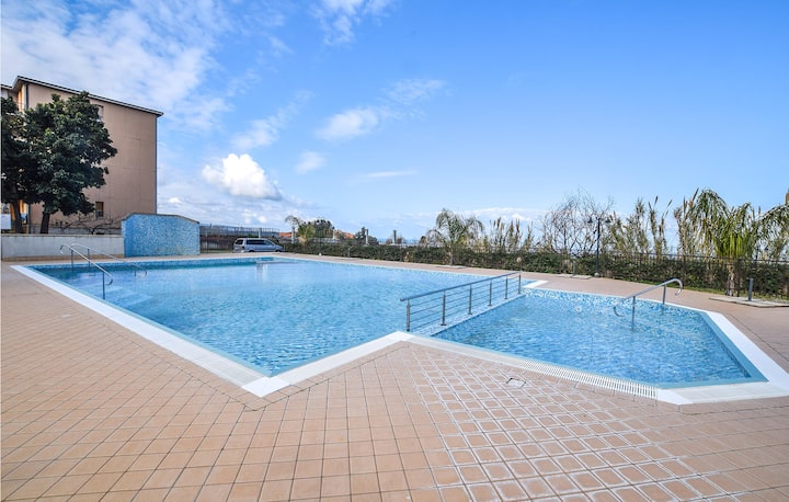 Awesome Apartment In Vibo Pizzo - Vibo Valentia