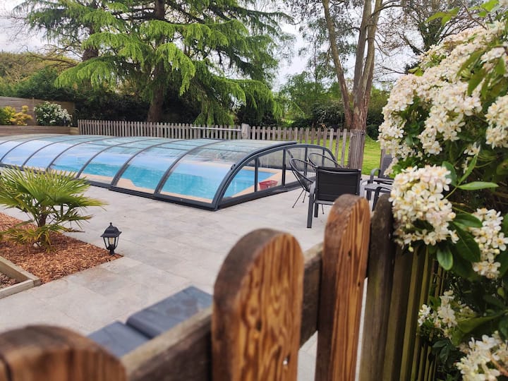 La Petite Grange - Gîte Avec Piscine Chauffée - Bretagne