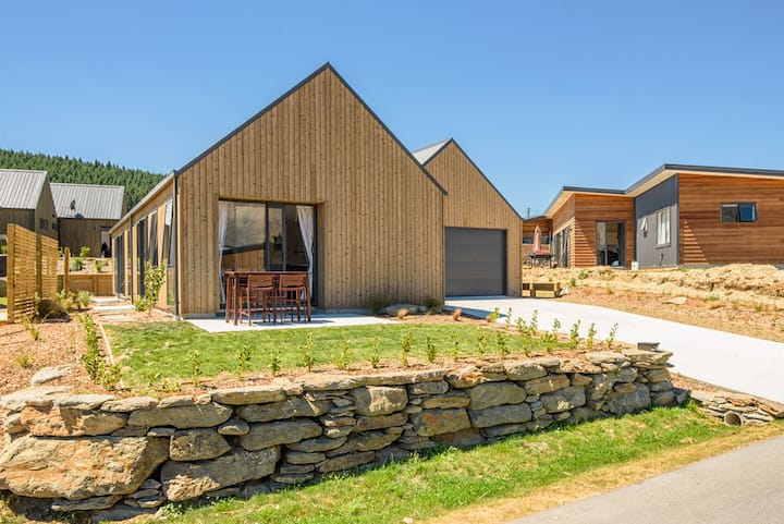 The Place To Be - Wanaka Holiday Home - Wanaka