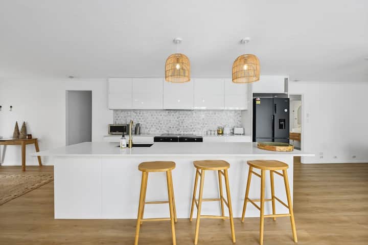 Luxury Home In The Heart Of Burleigh - Gold Coast