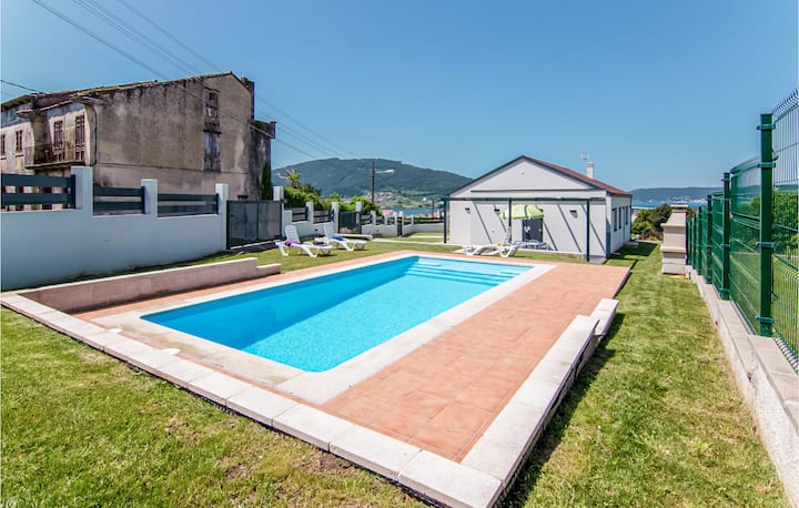 Awesome Home In Noia With Wifi - Noia