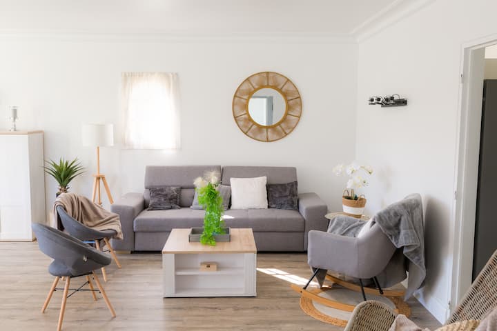 Jolie Maison Pour 10 Personnes Avec Jardin - Île-Tudy